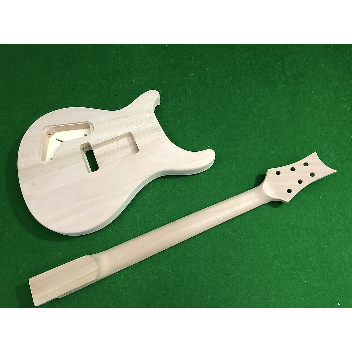 1set guitar kit 22fret guitar neck 24.75inch mahogany maple wood guitar body Rosewood fretboard DIY guitar project