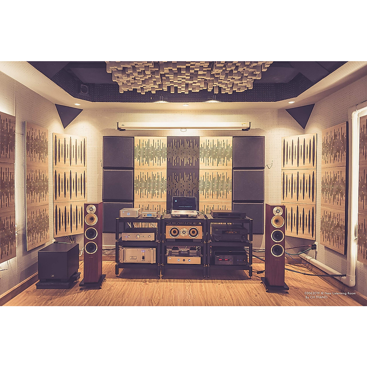 (4 Pack) Sound Absorption-Diffuse Acoustic Panel «Wave» for rec.studio | Wood laminated: (Oak)