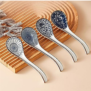 Ceramic Soup Spoons Sets of 4,Asian Soup Spoons,Long Ramen spoons,Japanese soup spoons for Pho,Wonton,Noodles,Chinese Ceramic Rice Spoons,4Pcs