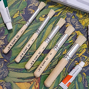 Auhoahsil Stencil Brushes Set, 5 Pcs Natural Bristle Wooden Handle Template Brushes for Wood Wall Model House Painting, Stencil Projects, Card Making, DIY, Crafts and Acrylic Oil Watercolor Painting