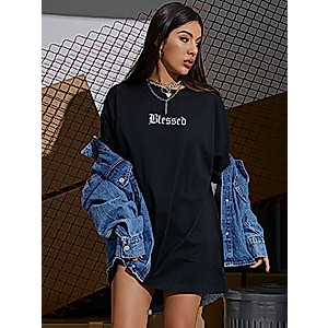 WDIRARA Women's Graphic Short Sleeve Drop Shoulder Oversized Tee Round Neck T Shirts Letter Print Black M