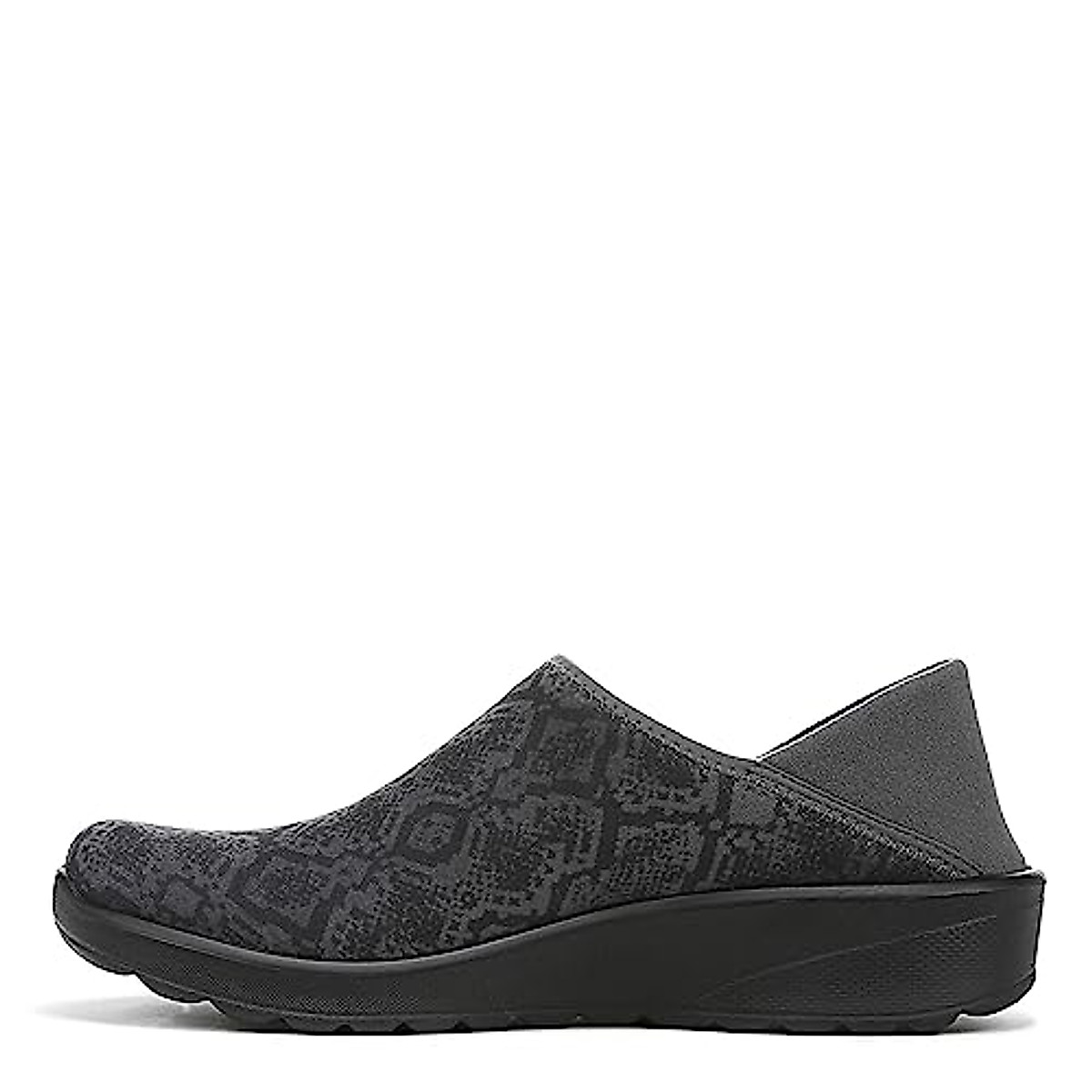 BZees Womens Getaway Slip-On Sneaker Grey Snake Print 6.5 M