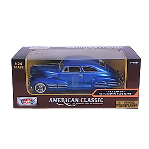 Motormax 124 1948 Chevy Aerosedan Fleetline Vehicle(Colors May Vary)