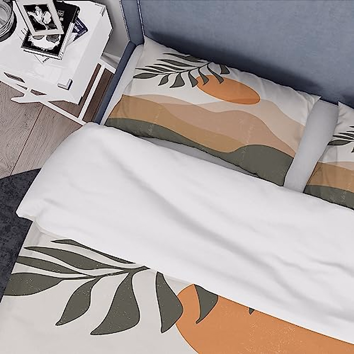 DESIGN ART Designart 'Abstract Red Moon in Earth Toned Mountains I' Modern Duvet Cover Comforter Set Full/Queen Cover + Comforter + 2 Shams 4 Piece