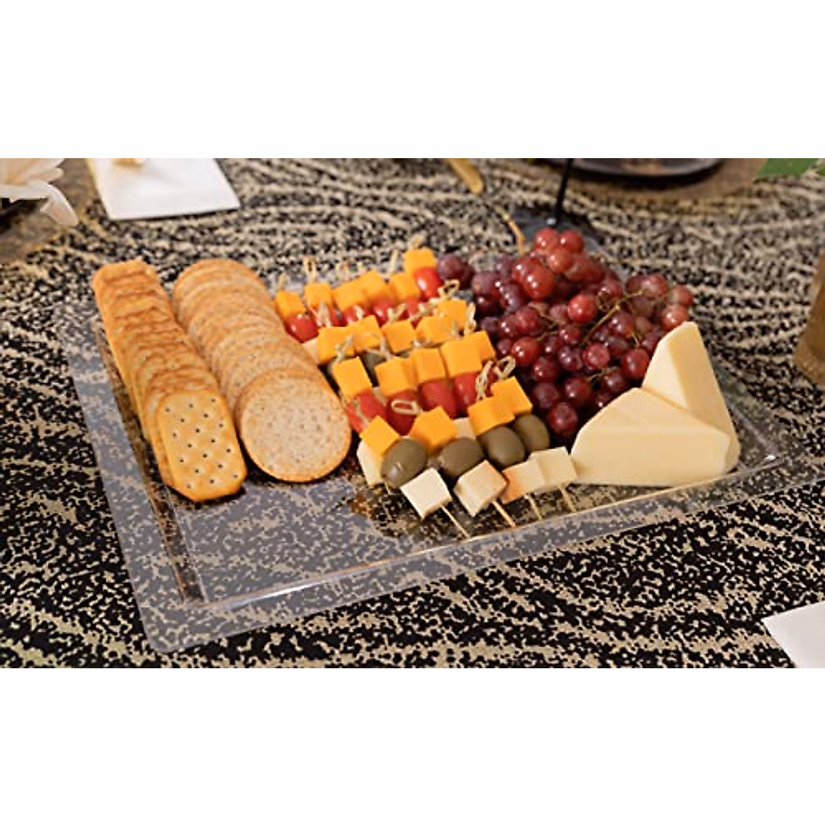 PARTY BARGAINS 16" x 11" Plastic Serving Trays - (4 Pack) Disposable Clear Plastic Trays, Excellent for Weddings, Buffets, Birthday Parties