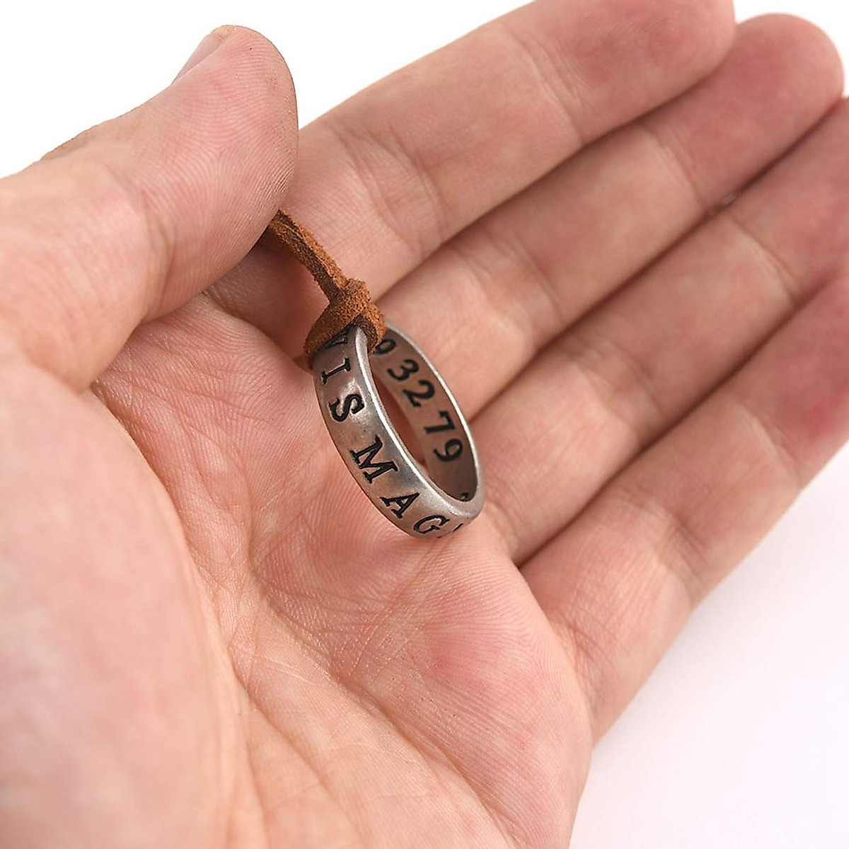 Dr's gift Uncharted 4 Nathan Drake Ring Necklace Engraved Pendant with Adjustable Leather Chain Handmade Jewelry Unisex Cosplay Game Fans Gift