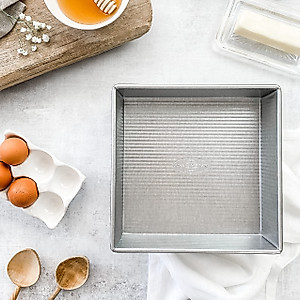 USA Pan Bakeware Square Cake Pan, 8 inch, Nonstick & Quick Release Coating, Made in the USA from Aluminized Steel