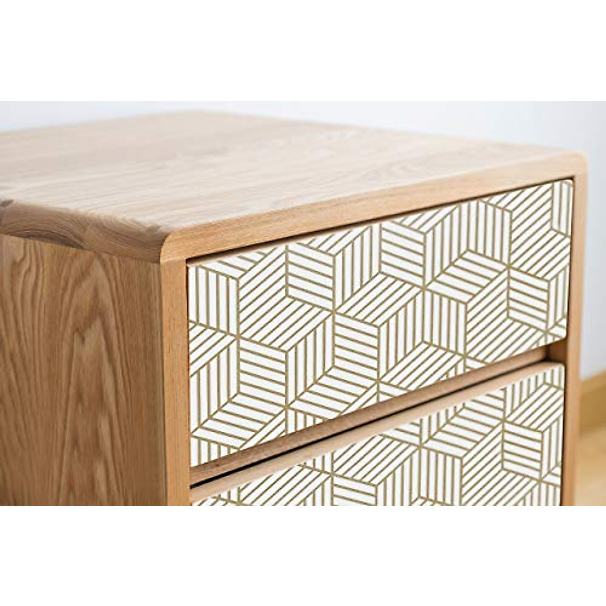 Gold and White Geometric Wallpaper Peel and Stick Wallpaper Hexagon Removable Self Adhesive Wallpaper Gold Stripes Geometric Paper Vinyl Film Decorative Shelf Drawer Liner Roll Waterproof 17.7”×118”