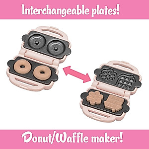 Calico Critters Kitchen Island - Toy Dollhouse Furniture and Accesories Set - Enhance Your Dollhouse with a Functional and Interactive Cooking Center