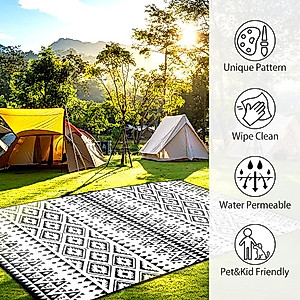 DiiKoo Outdoor Rug Mat for Patio, 6x9ft Waterproof Reversible Plastic Straw Rugs, Camping Carpet Area Mats for RV, Porch, Deck, Backyard, Balcony, Camper, Picnic, Beach, Trailer, Black & White