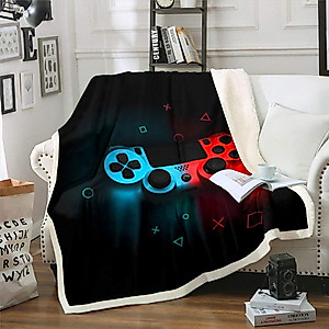 Teen Gaming Throw Blanket Gamer Gift for Boys Bed Blanket Kids Girls Young Man Video Games Sherpa Blanket Chic Abstract Gamepad Fleece Blanket Black Red Blue Luxury Soft Microfiber Lightweight 50"x60"