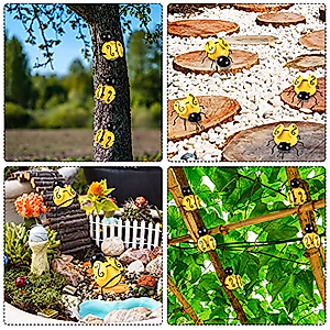 Hotop 6 Pcs Metal Bee Decorations Metal Bee Wall Decor Garden Yard Fence 3D Iron Art Sculpture Ornaments for Lawn Yard Bedroom Room Wall Decor