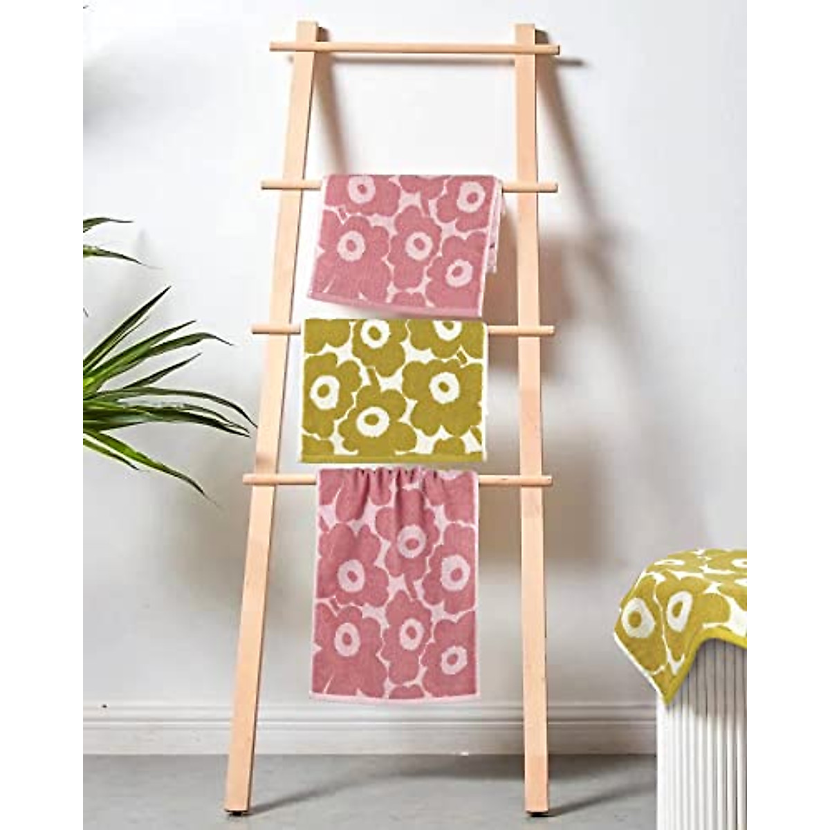 Jacquotha Decorative Hand Towels 4 Pack (Pink & Yellow) - Sun Floral Hand Towel Set for Girls Women, Soft and Quick Drying