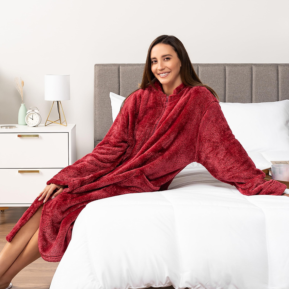 PAVILIA Womens Housecoat Zip Robe, Sherpa Zip Up Front Robe Bathrobe, Fuzzy Warm Zipper House Coat Lounger for Women Ladies Elderly with Pockets, Fluffy Fleece Long - Wine Red (Large/X-Large)