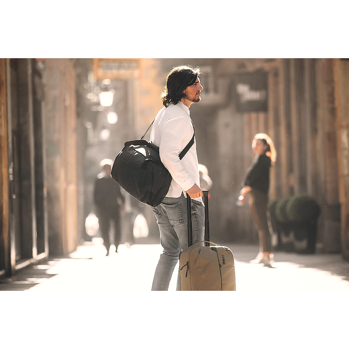 Thule Aion Carry On Spinner, Black