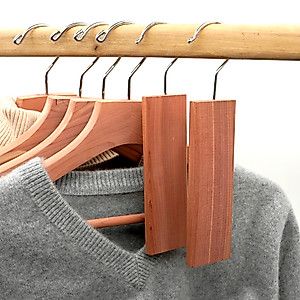 Yayunxuan 5pcs Cedar Planks Cedar Blocks for Clothes Storage Aromatic Cedar Hang Ups Hanger Closet Freshener Clothes Protection Mustiness Prevention