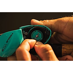 13 FISHING - Modus TX2 Baitcast Reel - 7.3:1 Gear Ratio - Right Hand Retrieve (Salt+Fresh) - MODTX2-7.3-RH, Seafoam Green