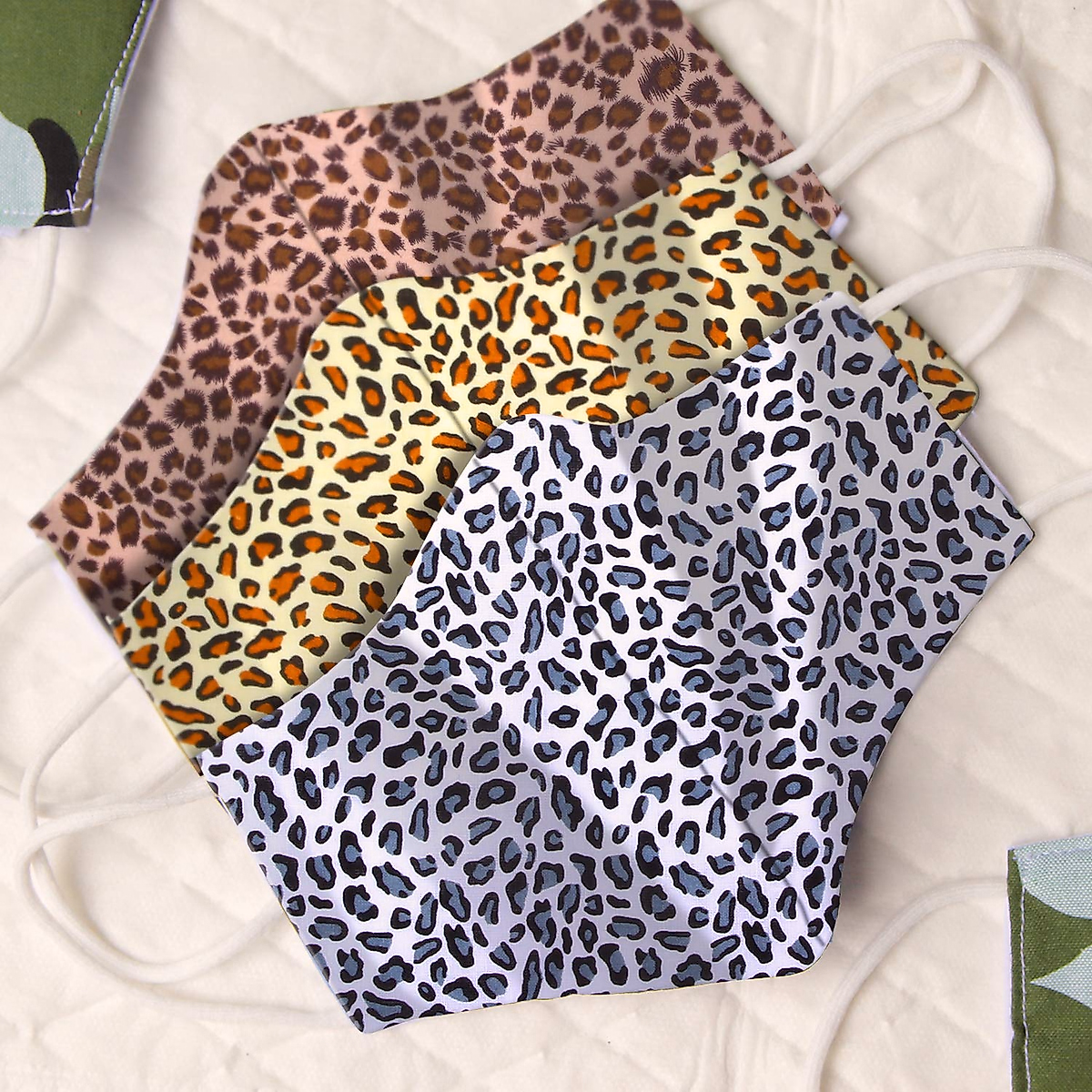 6 Pieces 19 x 19 Inch Leopard Print Fabric Animal Leopard Quilting Fabric Cotton Patchwork Squares Bundle Sewing Craft Fabric for Handmade Craft Making Supplies