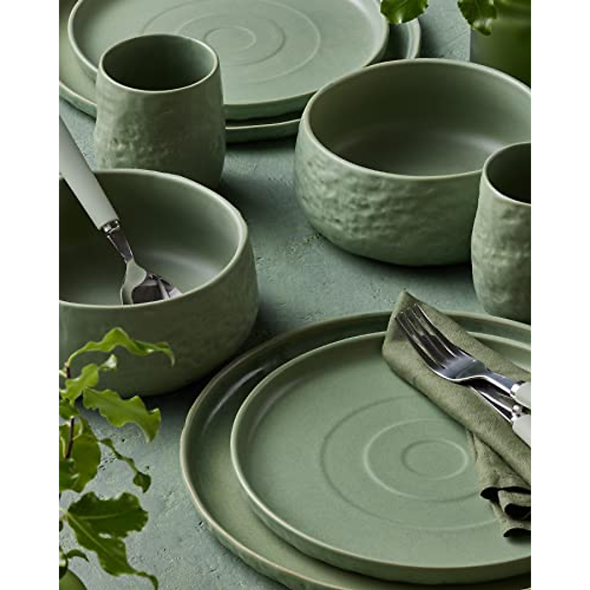 Stone by Mercer Project SHOSAI 16-Piece Stoneware Dinnerware Set, Plates and Bowls Set, Modern Dishware set fo 4, Sage