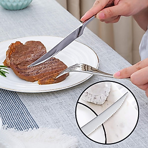 Joincook 24 Pieces Silverware Set with Steak Knives Service for 4,Modern 18/10 Stainless Steel Flatware Cutlery Set,Utensil Set for Home Restaurant Hotel,Mirror Polished,Dishwasher Safe