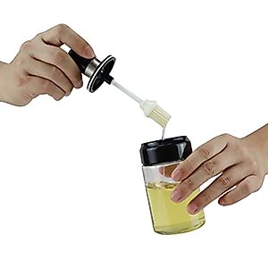 EIKS Oil Bottle with Silicone Brush for Cooking BBQ Kitchen