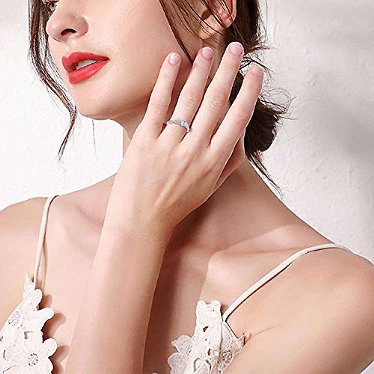 Cuoka Moonstone Ring 925 Sterling Silver Rainbow Moonstone Infinity Ring for Women Promise Rings Moonstone Jewellery for Engagement Anniversary Wedding Rings (Moonstone, 7)