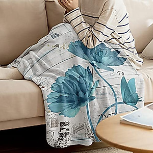 Blue Floral Soft Fleece Throw Blanket, 40x50inch Lightweight Microfiber Blanket, Warm Cozy Couch Bed Sofa TV Blankets for All Seasons, Watercolor Abstract Flowers on Retro Wooden