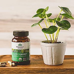 ORGANIC INDIA Liver Kidney Herbal Supplement - Detoxify & Rejuvenate, Supports Healthy Liver & Kidney Function, Vegan, Gluten-Free, Kosher, USDA Certified Organic, Non-GMO - 90 Capsules