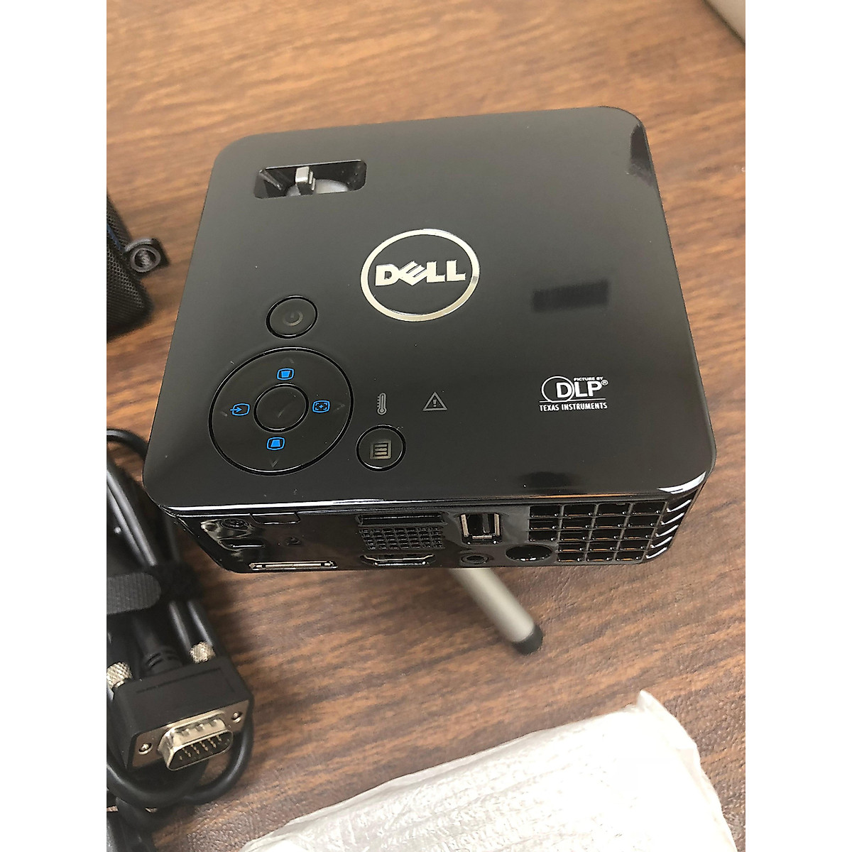 Dell M110 Ultra-Mobile Projector