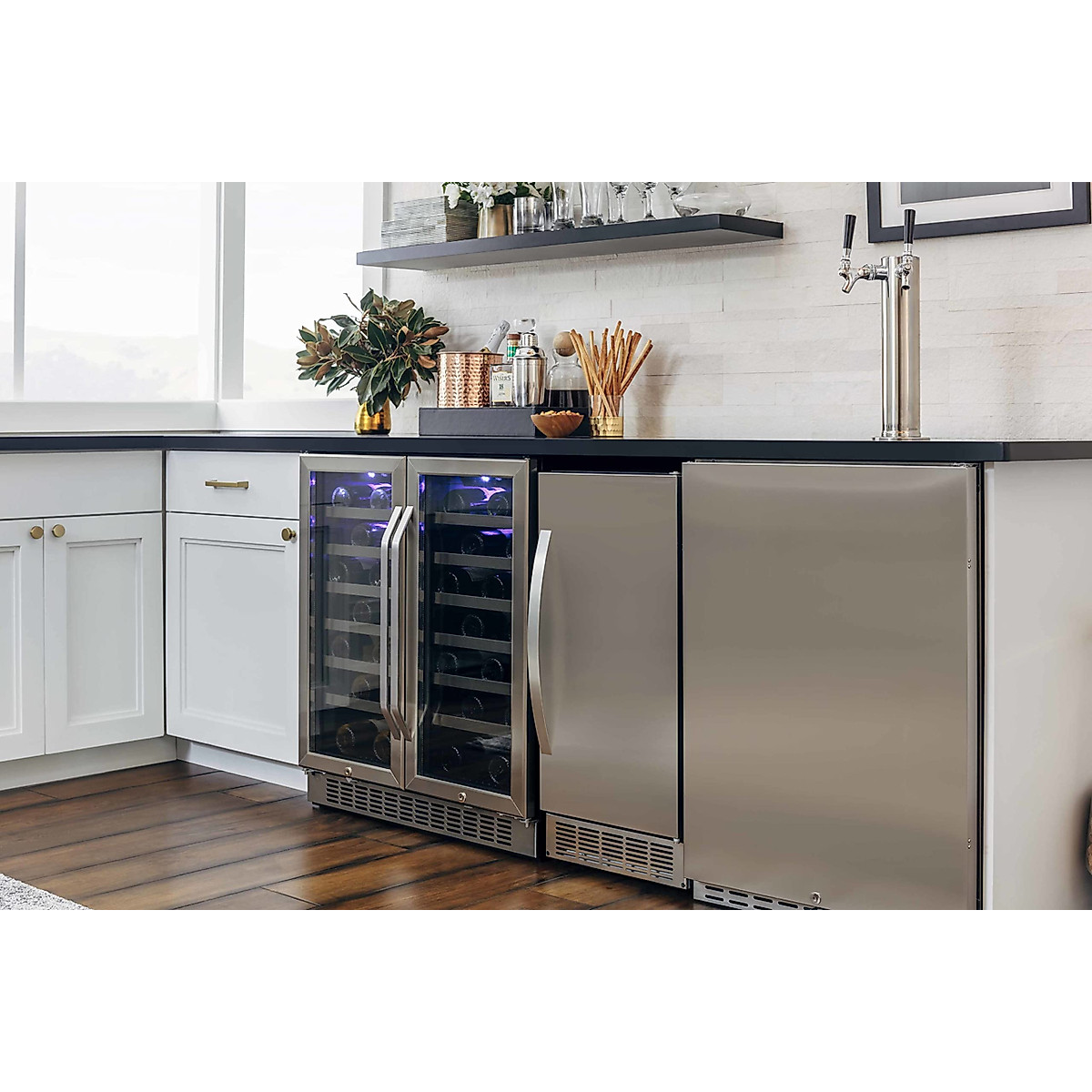 EdgeStar IB450SSP 50 lb. 15 Inch Wide Undercounter Clear Ice Maker with Drain Pump