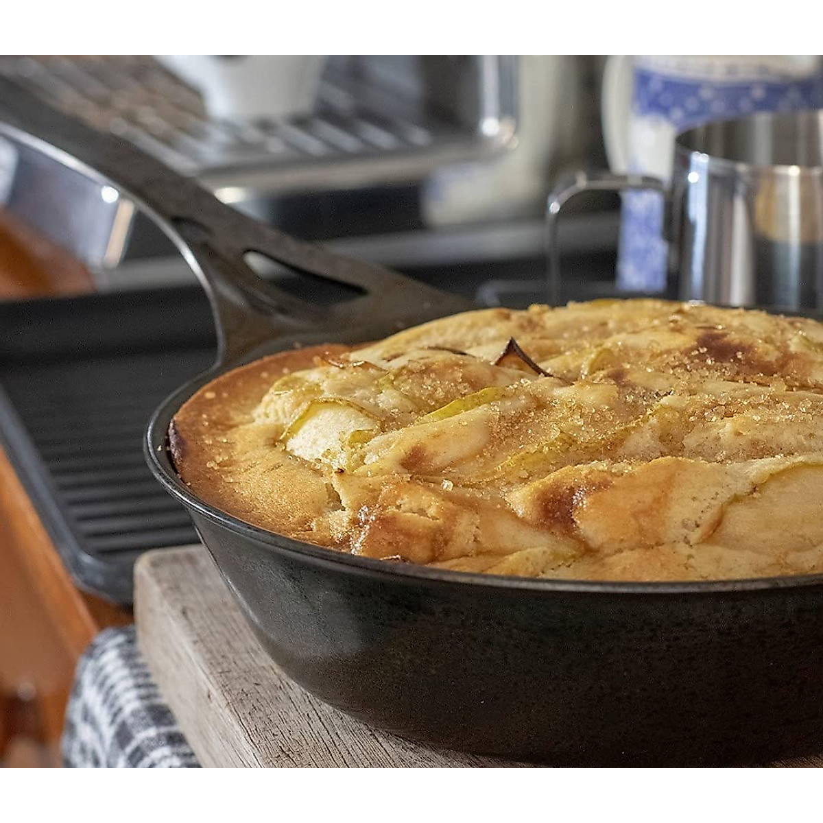 AUS-ION Skillet, 10.2" (26cm), Smooth Finish, 100% Made in Sydney, 3mm Australian Iron, Professional Grade Cookware