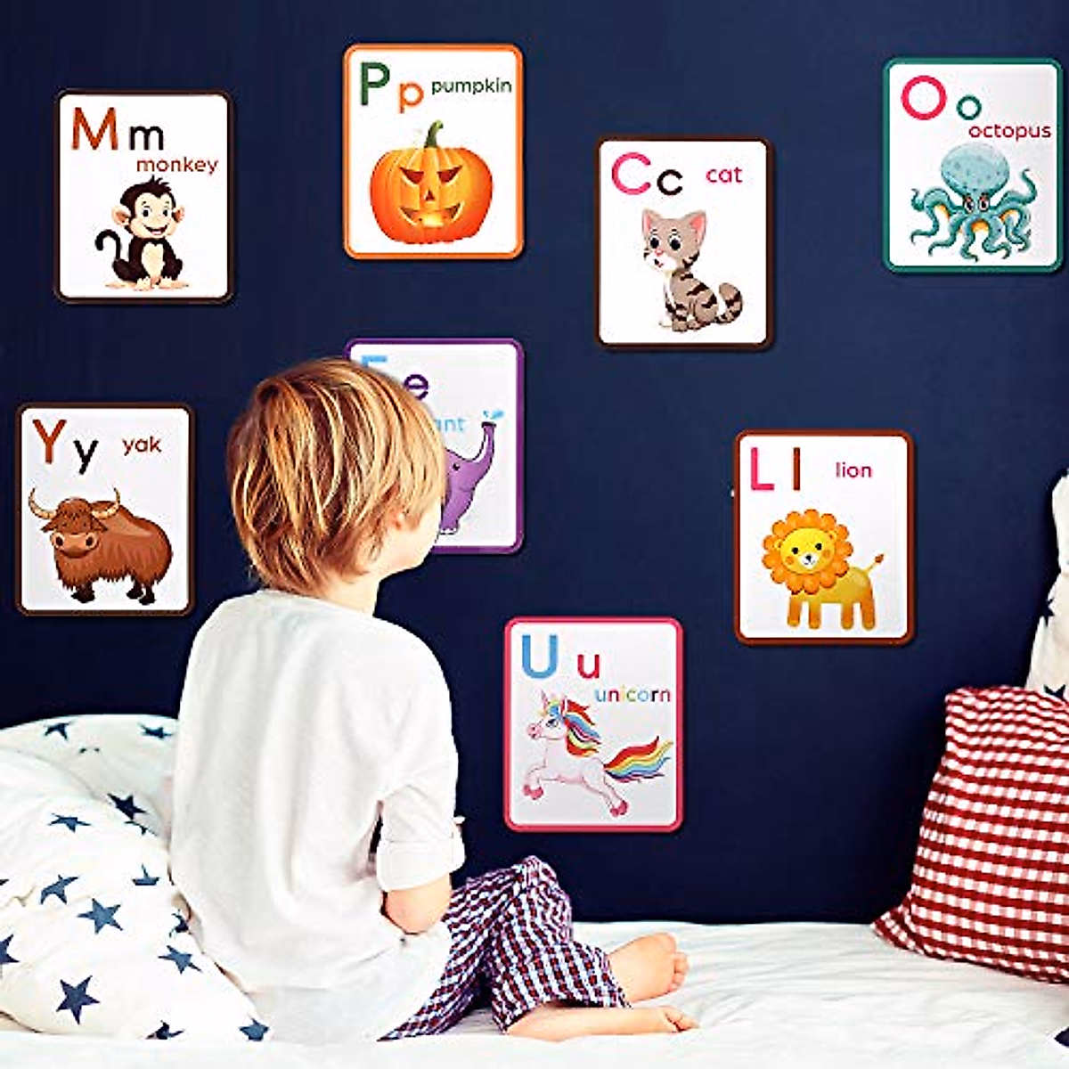 26 Pieces Alphabet Bulletin Board Set Animals Alphabet Cards Classroom Alphabet Decor Standard Manuscript Alphabet Cards,Early Learning Bedroom Nursery Playroom Decorations for Children Kids Teens
