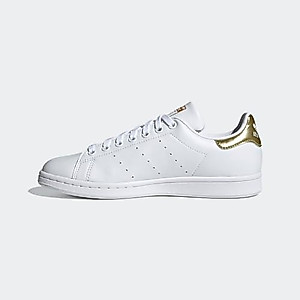 adidas Originals Women's Stan Smith (End Plastic Waste) Sneaker, White/White/Gold Metallic, 6
