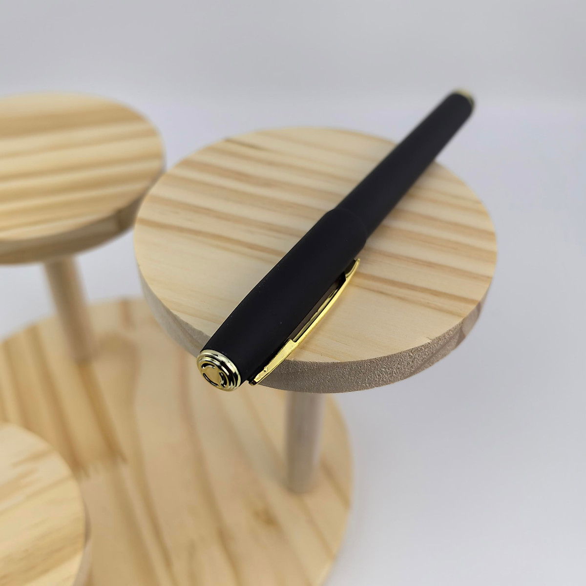 Fengtaiyuan 038P18, Gel Ink Rollerball Pens, Black Ink, Ultra FIne 0.38mm, 18 Pack, Writing Smooth, Cool Pens (0.38mm-Black-18Pack)