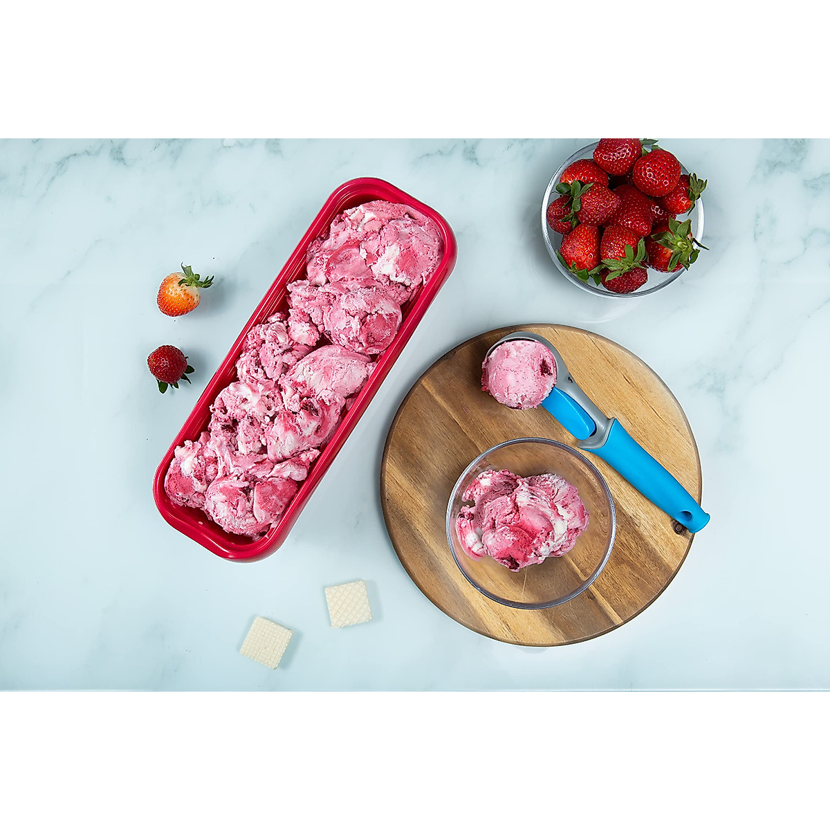 LIN Insulated Ice Cream Containers 2-Pack with Serving Scoop - 1.6 Quart Reusable Rectangle Dessert Storage Tubs for Homemade Ice Cream, 1 Red & 1 White Lid - Non-BPA Plastic - Dishwasher-Safe