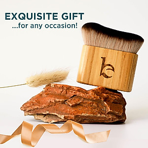 Beauty by Earth Self Tanner Brush - Kabuki Brush for Body, Foundation Brush Makeup Brush for Fake Tan, Sunless Tanner Makeup Brushes, Self Tanning Mitt for Self Tan, Self Tanning Mousse Blending Brush