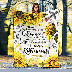 Gifts for Mom, Birthday Gifts for Mom, Retirement Gifts For Women 2023 - Retirement Blanket from Daughter Son, Birthday Gifts for Mom, to My Mom Blanket from Daughter Son, Mother's Day Anniversary