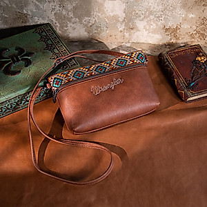Wrangler Clutch Wristlet Purse Western Crossbody Bags Embroidered Wallet for Women Cell Phone Purse,WG51-181BR