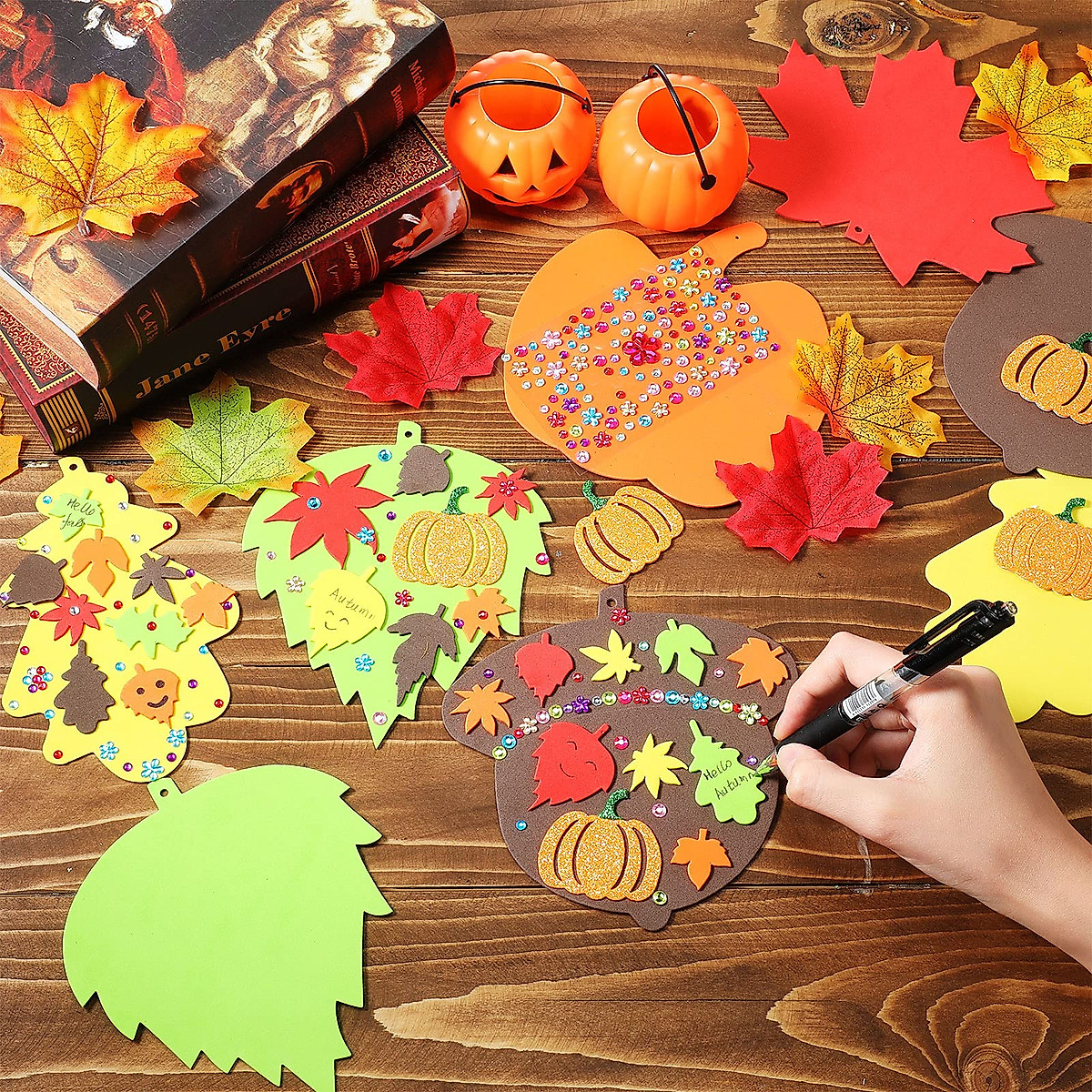 Halloween Foam Pumpkin Craft Kit Decoration Autumn Foam Sticker Set Large Maple Leaf Gem Sticker Self-Adhesive Fall Sticker Craft Kit for Boy Girl Thanksgiving Halloween Party Supplies (18)