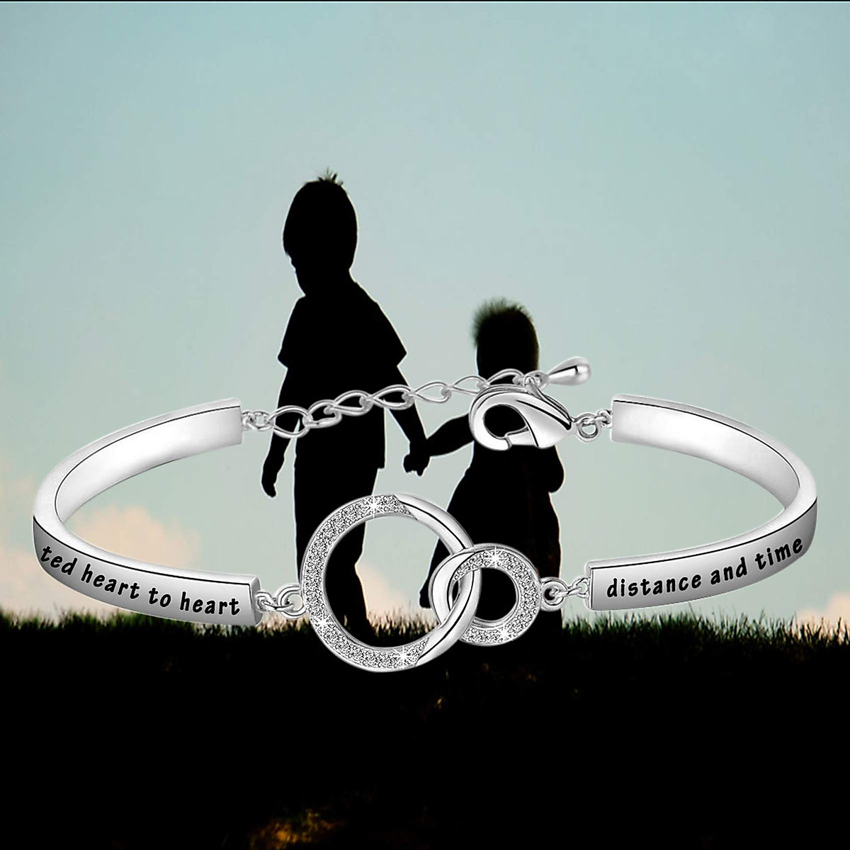 BEKECH Cousins Gift Cousins Bracelet Cousin Are Connected Heart to Heart Distance And Time Can’t Break Them Apart Bracelet Cousin Theme Jewelry Gift for Cousin BFF Gift (silver)