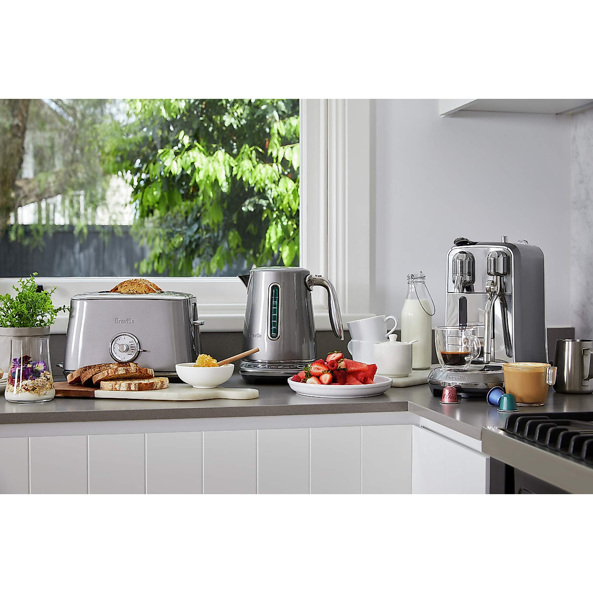 Breville Toaster Select 2 Slice Luxe Smoked Hickory