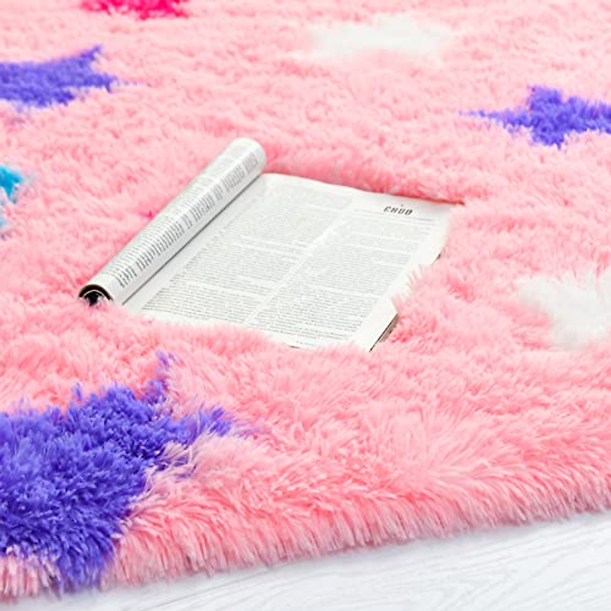 ST. BRIDGE Soft Shag Rug for Girls Bedroom, Fluffy Bedroom Carpet for Princess Castle Baby Toddlers Kids Room Decor, Anti-Skid Fuzzy Cute Nursery Mats Living Room Dorm Plush Carpet, Pink 3 x 5 Feet