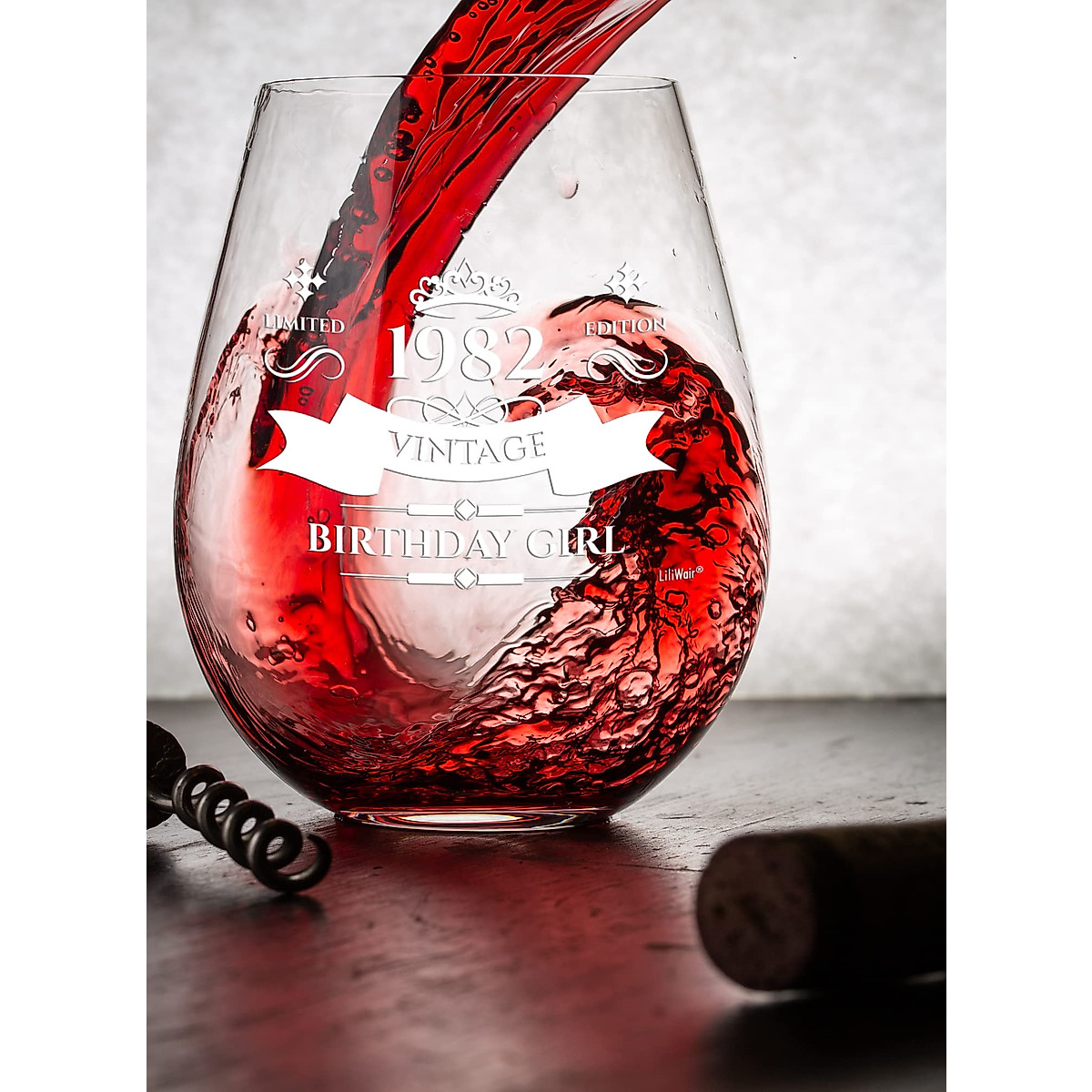 42nd Birthday Gifts for Women 1982 - Wine Glass, Best Friend Birthday Gifts for Woman Happy Birthday Gift for Women Turning 42 Years Old, 42nd Birthday Gift Ideas for Woman, Funny Birthday Presents