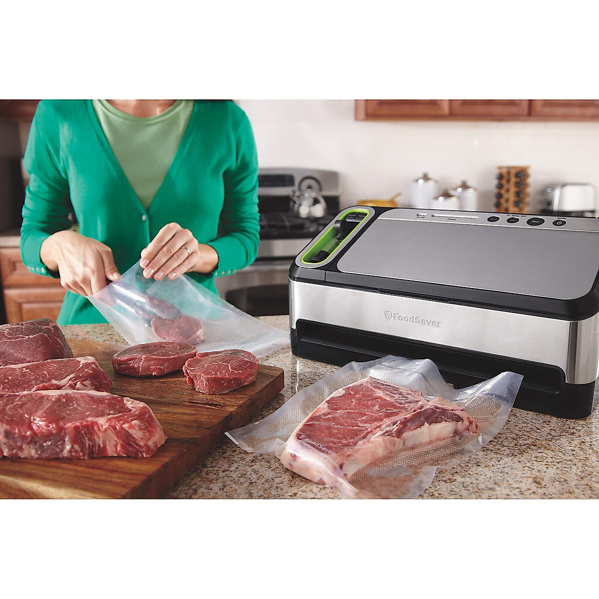 FoodSaver 2-in-1 Vacuum Sealing System with Starter Kit, 4800 Series, v4840 & FoodSaver 8" & 11" Rolls with unique multi layer construction, BPA free, Multi-Pack