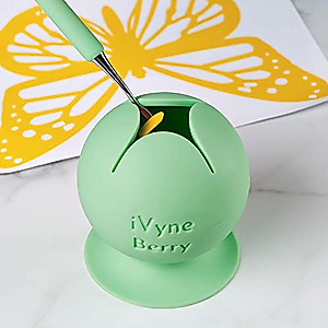 iVyne Berry Suctioned Vinyl Weeding Scrap Collector & Holder for Weeding Tools for Vinyl - Green