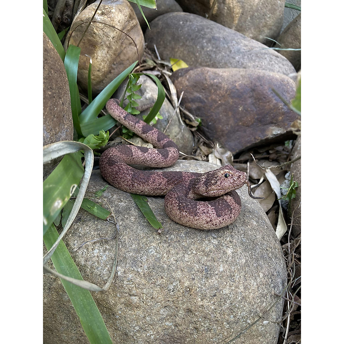 HOHAJIU Fake Snake Toy Realistic Rubber Snake Toy 10.3" Rattlesnake Figurine Scare Birds, Prank Props for Halloween Party, Gag Gift for April Fool's Day