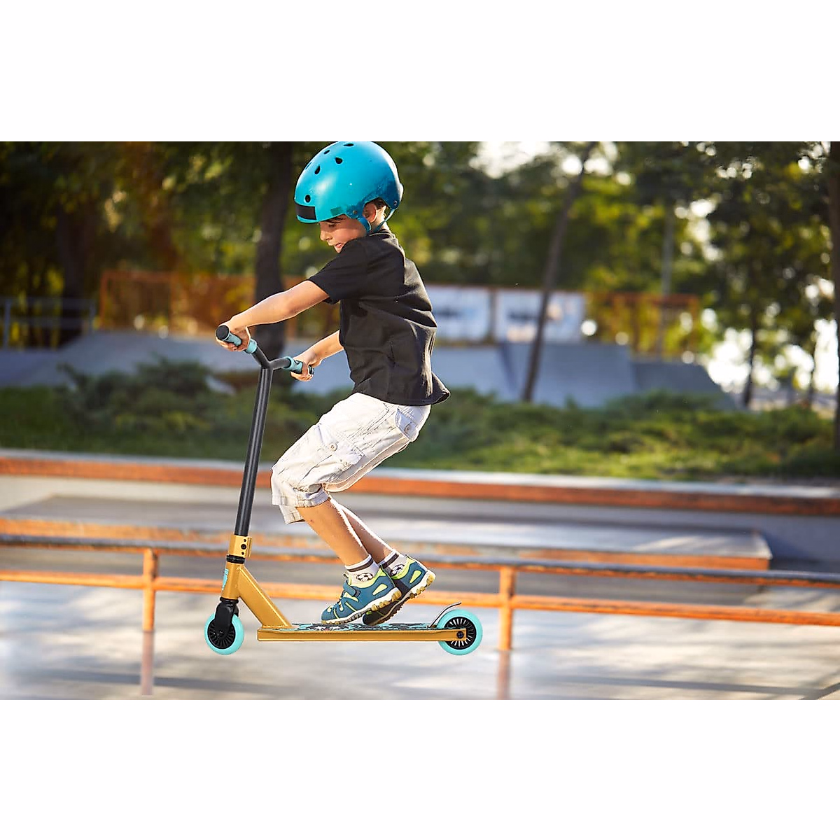 Pro Scooter - Trick Scooters | Entry Level Stunt Scooter for Kids Ages 6-12 Years and Up, Lightweight Complete BMX Freestyle Scooter for Beginners (2022 Black Gold)