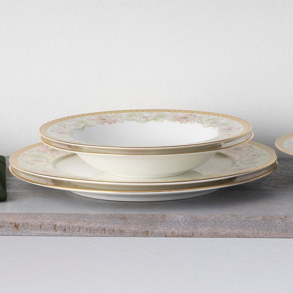 Noritake Blooming Splendor 12 oz. Soup Bowl