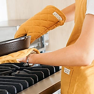 Full Circle Kind Collection Plant-Dyed Organic Cotton, Pot Holder, Turmeric