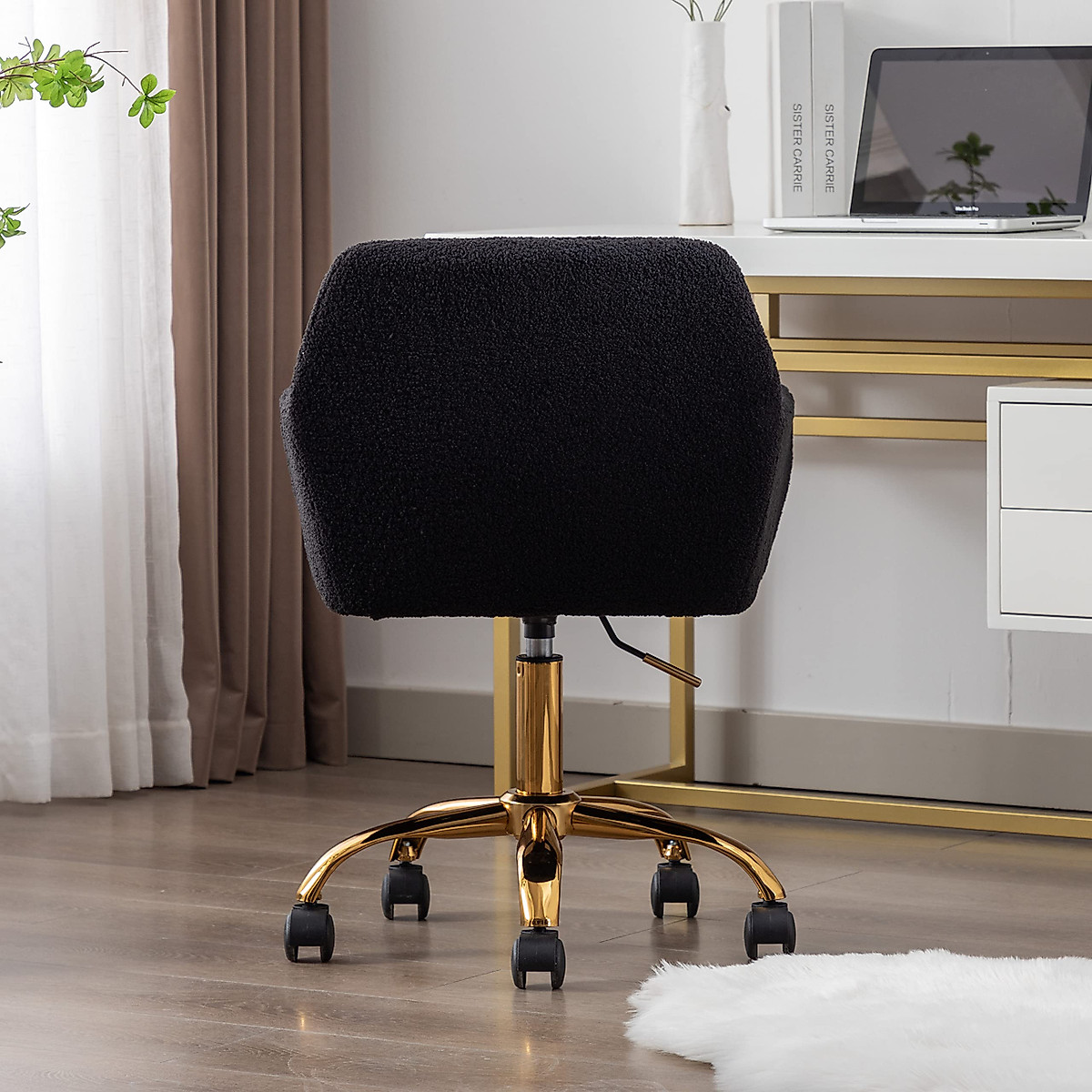 SSLine Faux Fur Vanity Chair Elegant Black Furry Makeup Desk Chairs for Girls Women Modern Comfy Fluffy Arm Chair with Gold Wheels in Bedroom Living Room